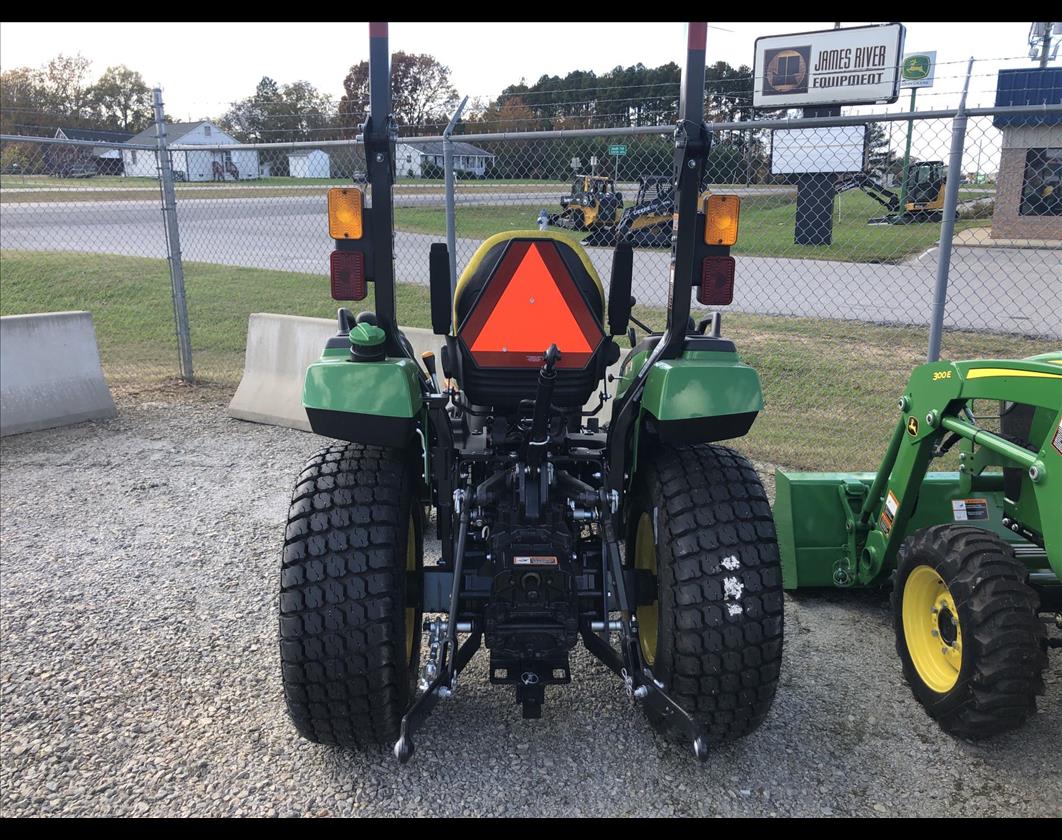 John Deere - 2032R - (480343) | James River Equipment